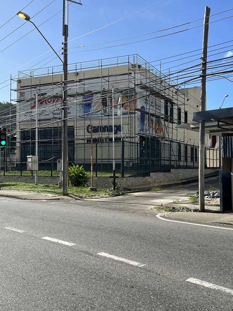 Large Format Signage - Graphix Advantage Limited